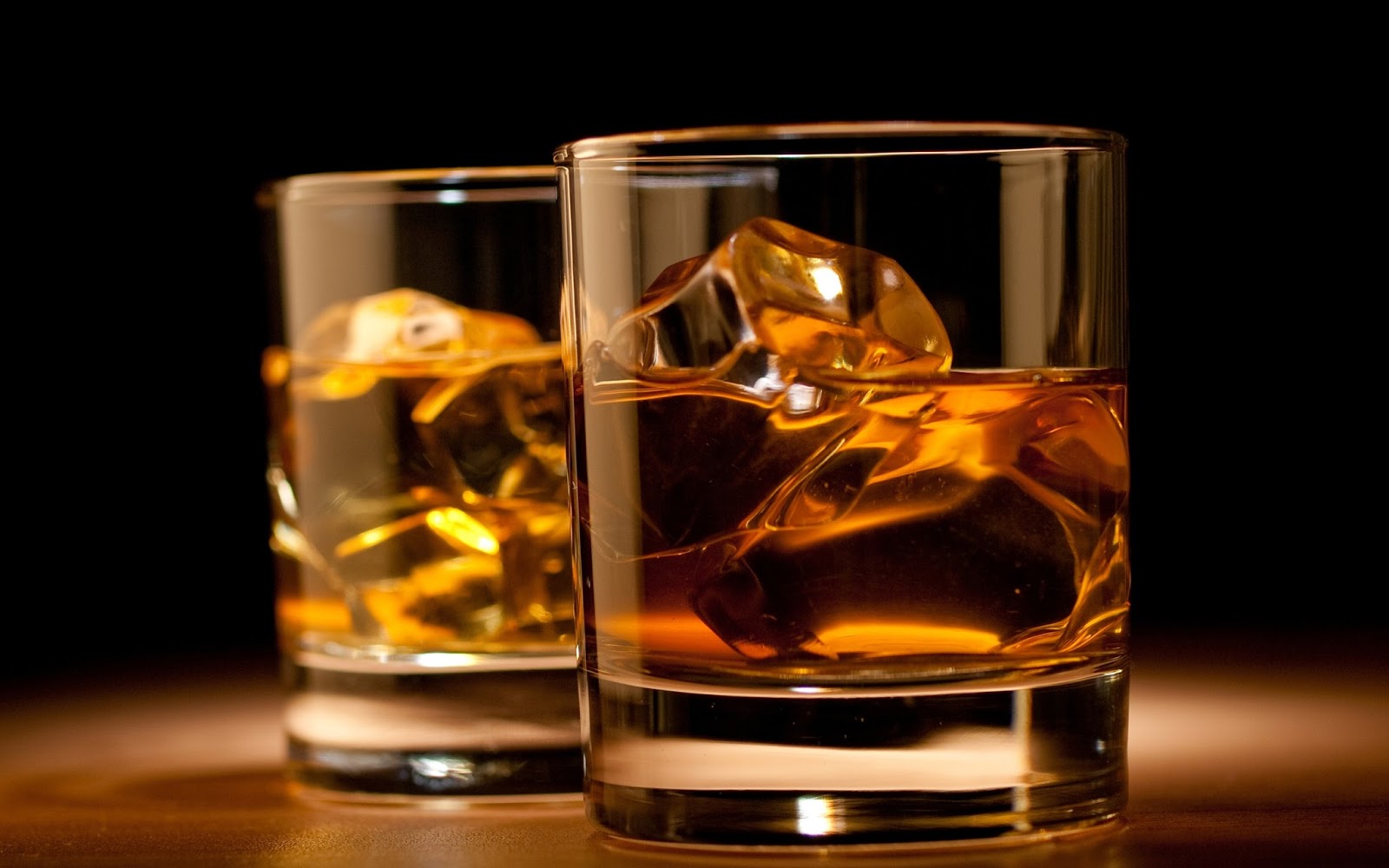 Las 12 bebidas con más alcohol del mundo - QueGustodeMundo.com